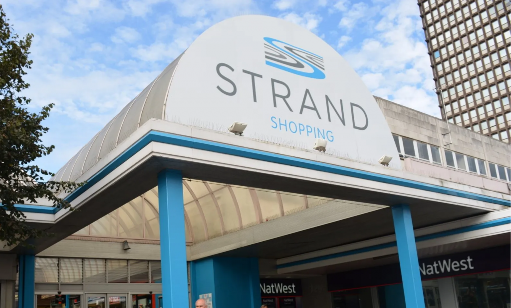 Visit us at Bootle Strand for job search advice!